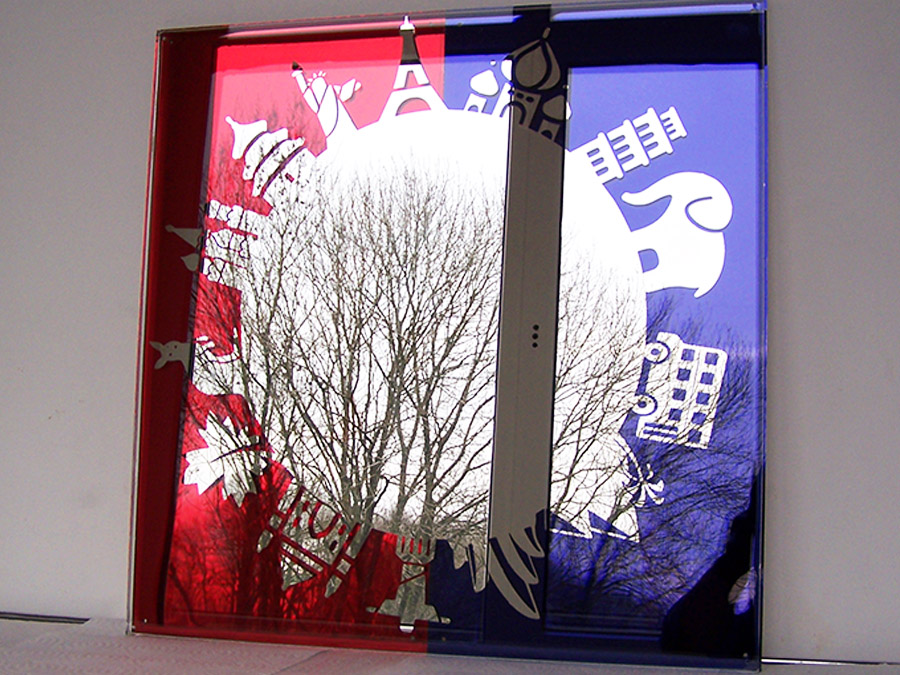 International mirror 2d reflection cities countries